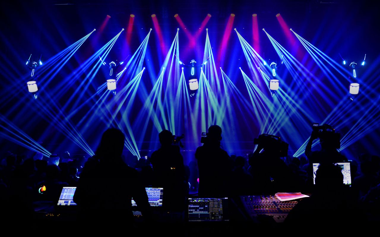 Flying Drummers: A unique first-grade top act